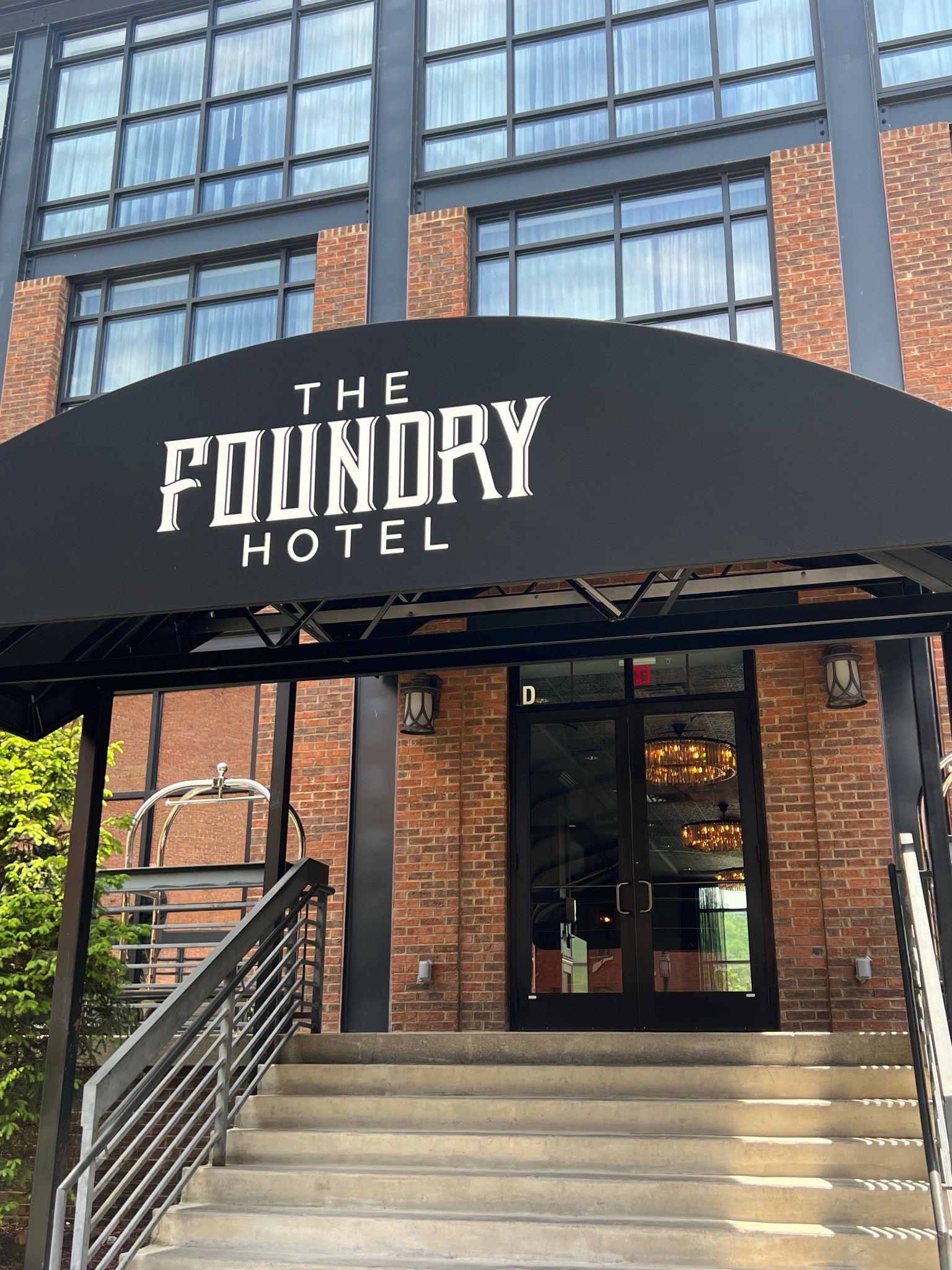 My Experience at Rok Hotel in Downtown Kingston, Jamacia - Shionda Farrell